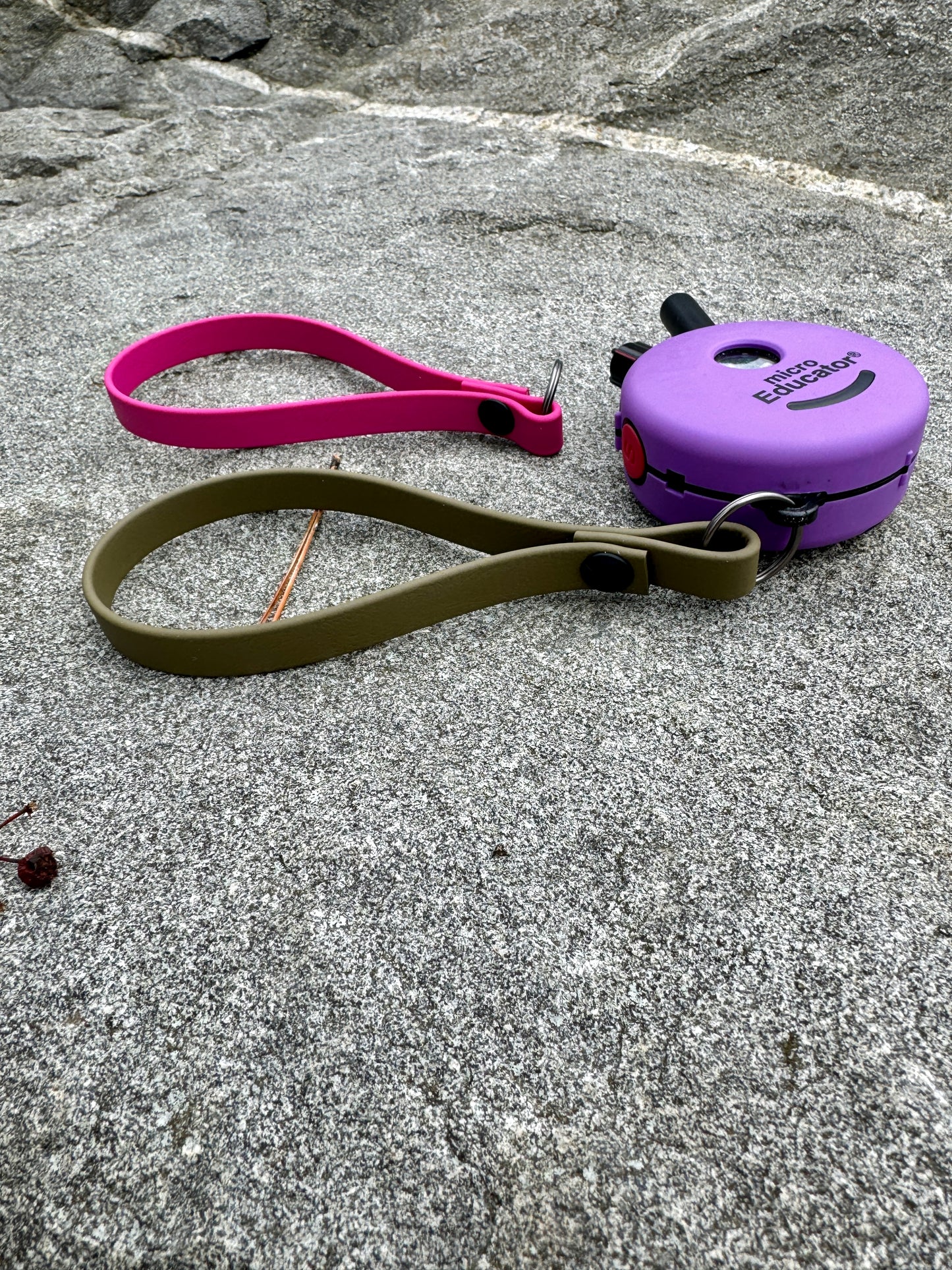 Biothane E-Collar Remote Wrist Loop – Tye Dye Muzzles